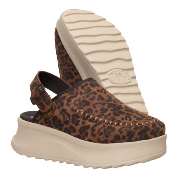 Hey Dude | Shoes | Hey Dude Womens Leopard Print Platform Clogs Sz 5 ...